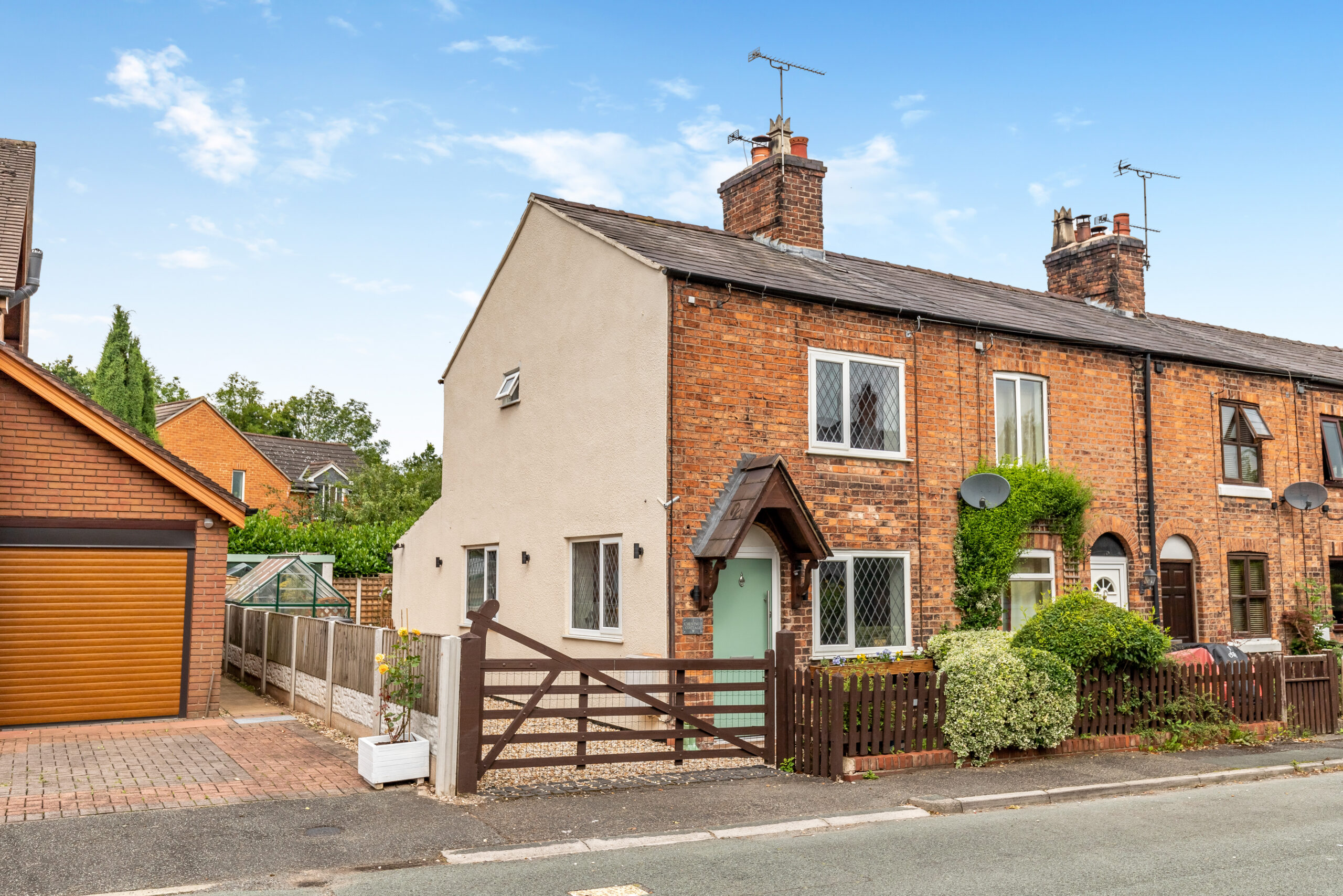 1 Chapel Row, Old Chester Road, Barbridge, CW5 6AZ | Rural Property ...